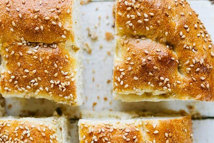 KRAAKVERSE TOPPER VAN DE MAAND JUNI: TURKS BROOD PIDE | Blog | De Trog
